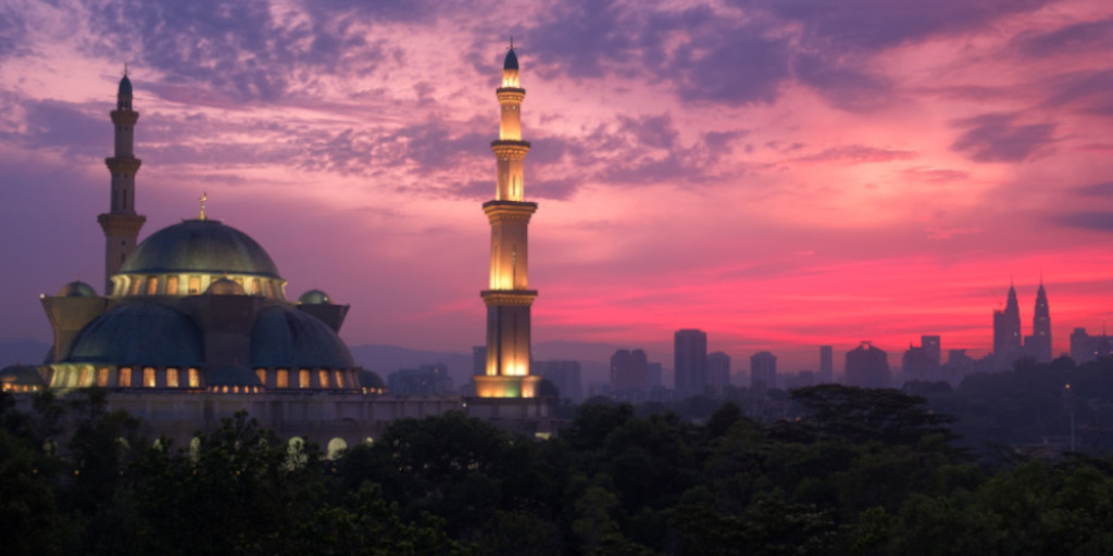 Traveling to Muslim Countries During Ramadan: What to Know