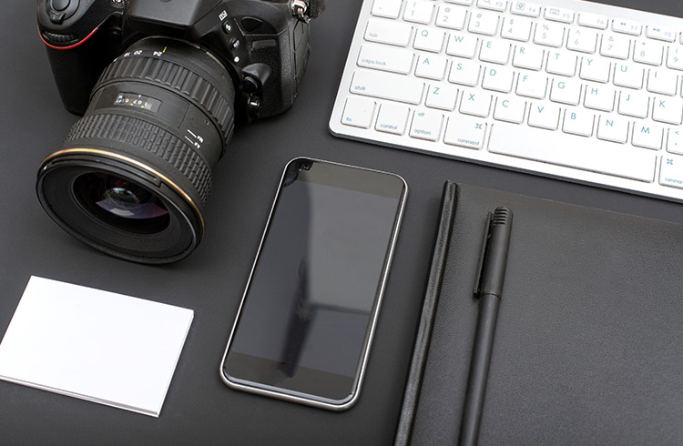 6 Basic Business Tools Every Travel Photographer Needs