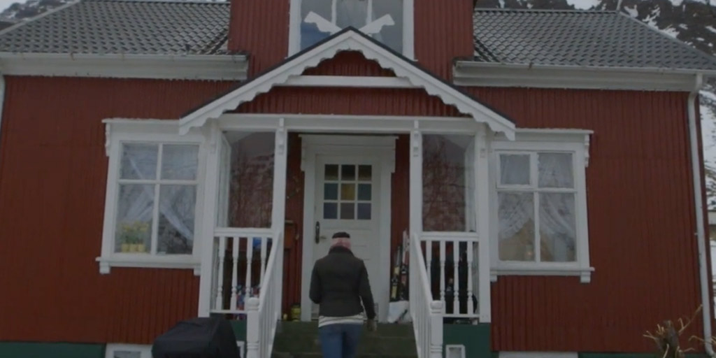 Iceland Discoveries: Do you Believe in Elves?