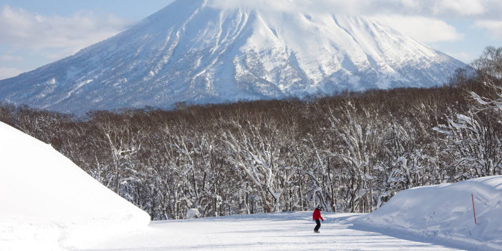 Skiing in Japan: The Best Resorts to Check Out Now