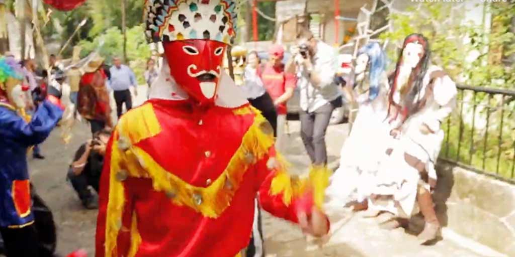 Mexico Discoveries: Dancing With The Dead